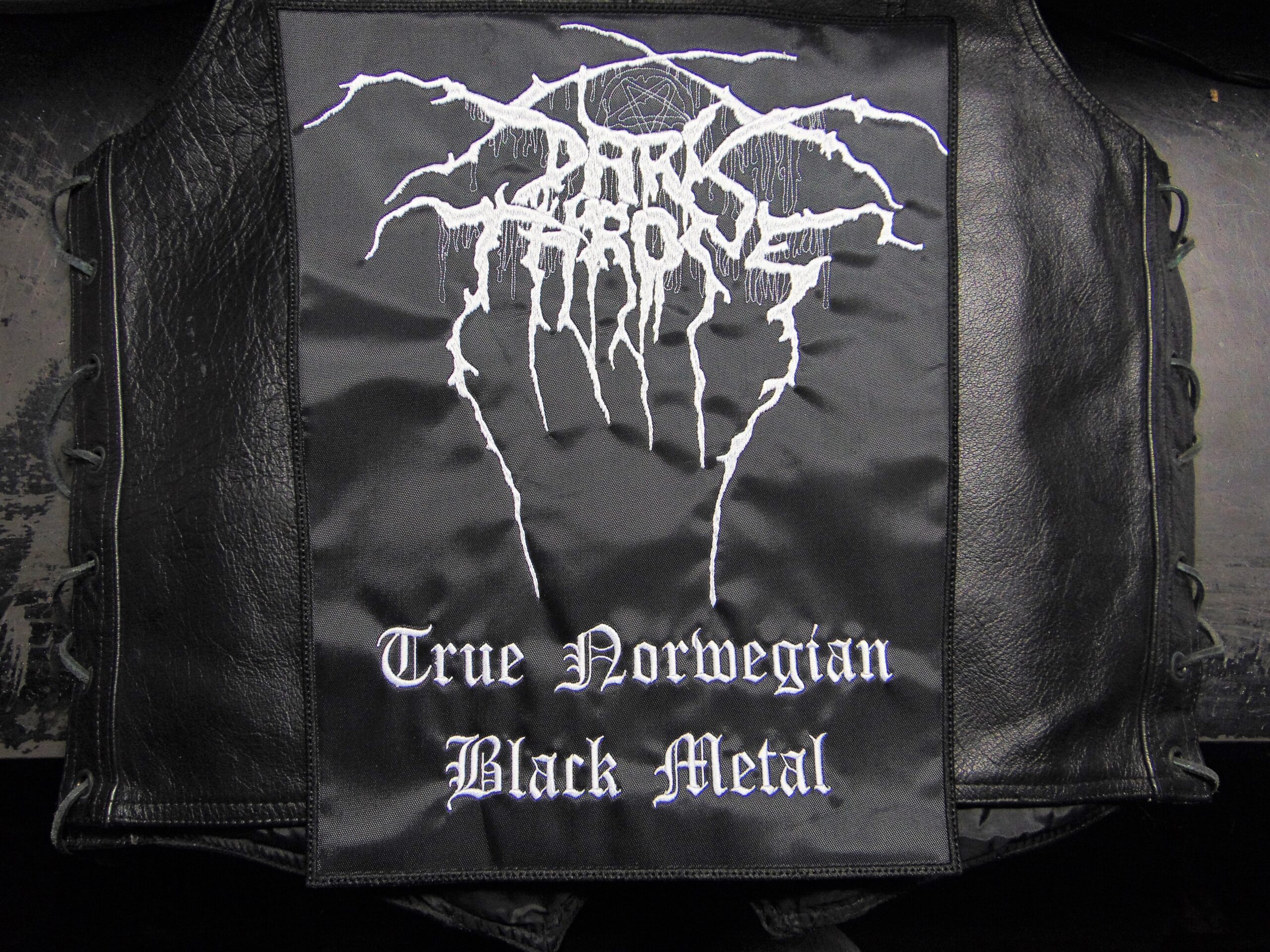 DARKTHRONE Embroidered Backpatch (black metal) Norway RACK069* - Metal Devastation