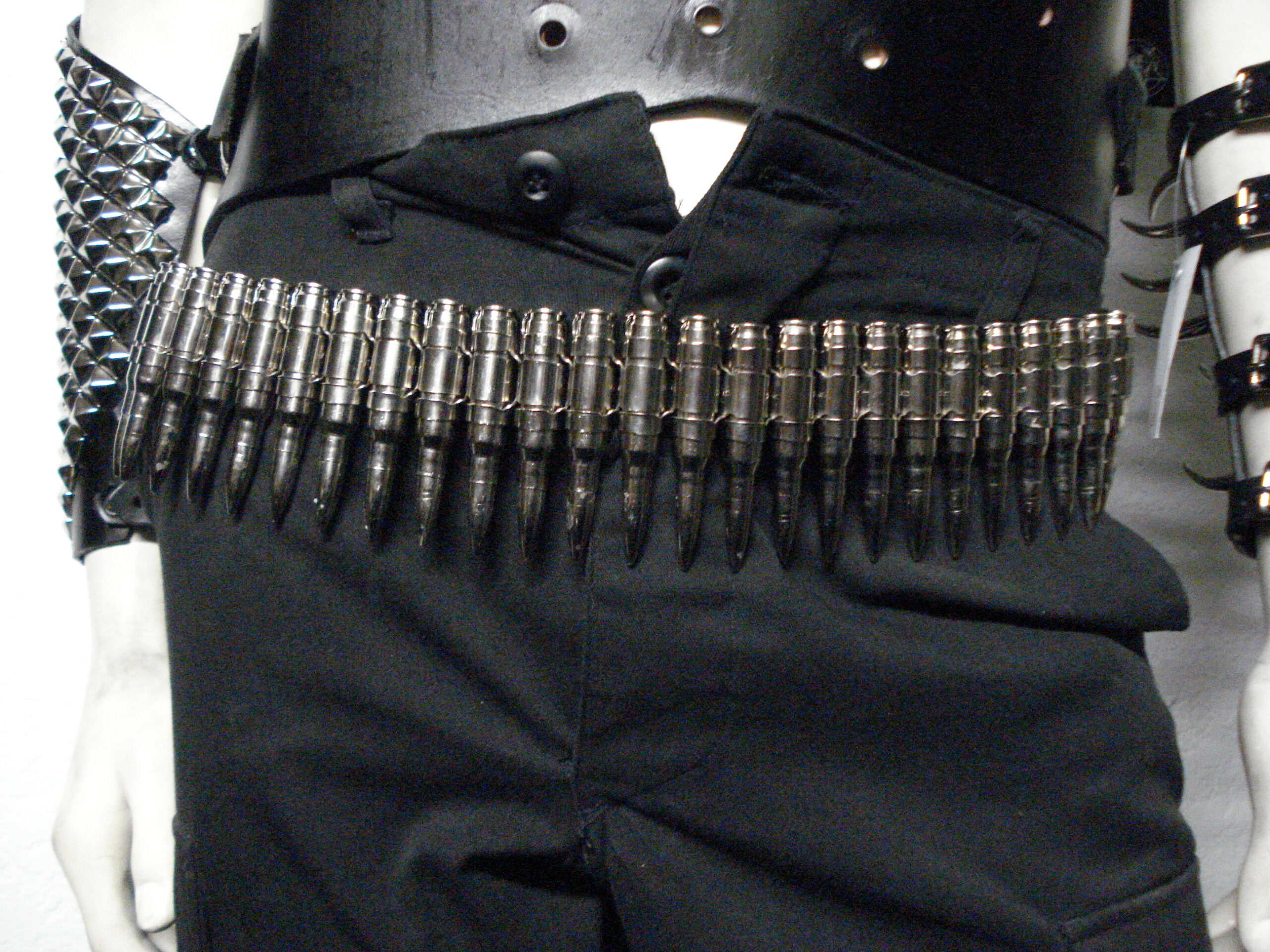 M60 Bullet Belt - Full Nickle Nickle Link (GOTH METAL) 005 - Metal ...