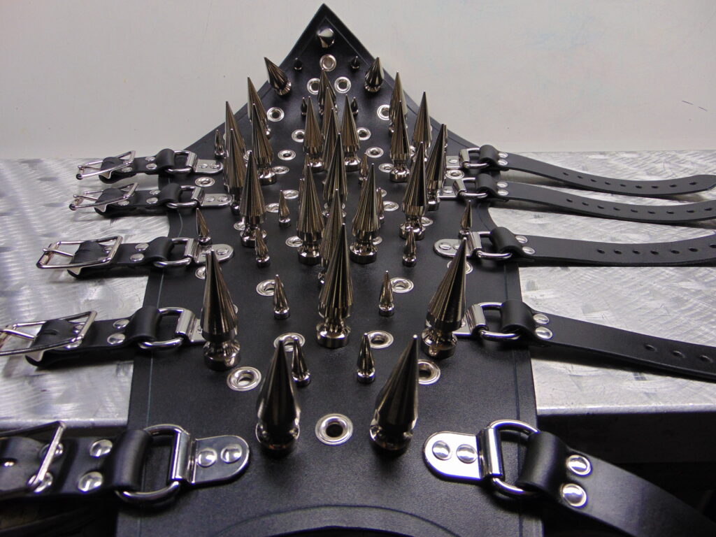 LEATHER SPIKED SHIN GUARD
