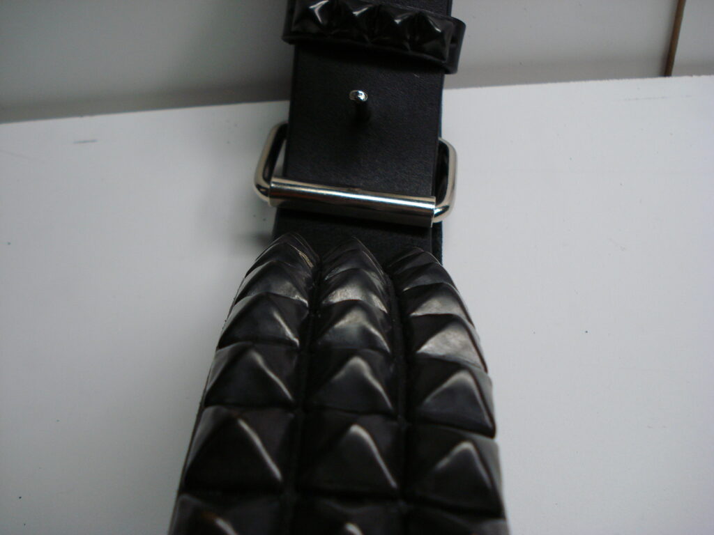CADAVER ...LEATHER OLD SCHOOL BLACK STUDDED BELT.....(MDLSB0279)