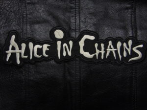 ALICE IN CHAINS... Embroidered Backpatch (grunge) U.S.A 426 - Metal Devastation
