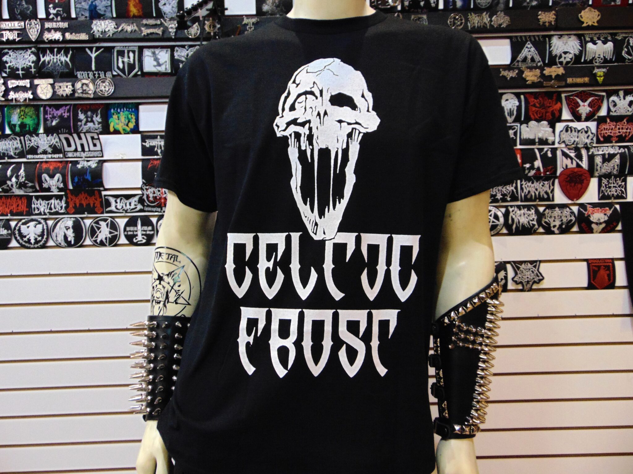 CELTIC FROST (Skull) Official T-Shirt Switzerland - Metal Devastation