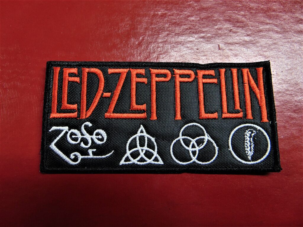 LED ZEPPELIN Embroidered Patch (classic rock) U.K 4002 - Metal Devastation